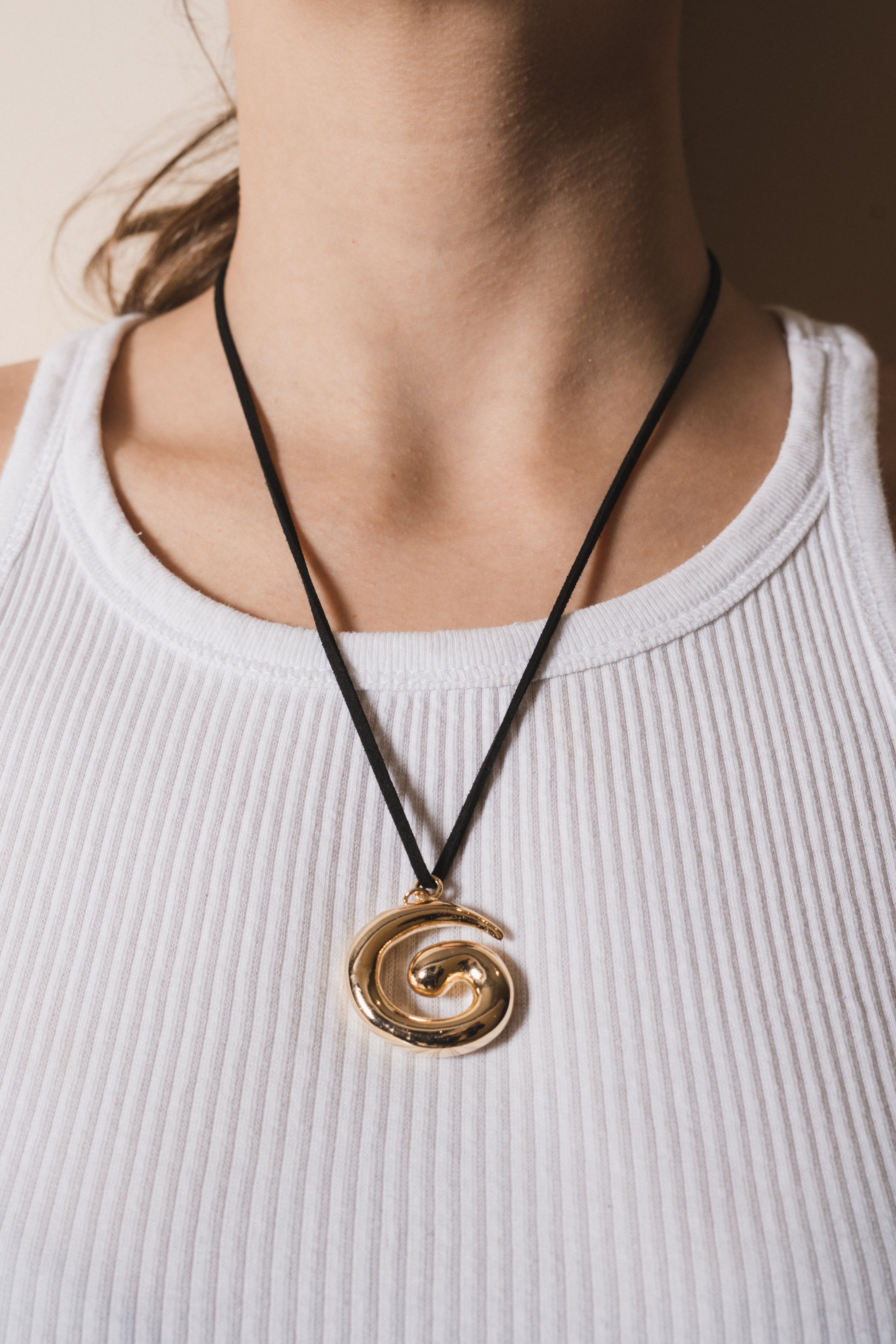 Midnight Orbit Necklace Bazic